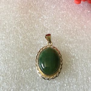 vintage jade | Jewelry | Vintage Jade Pendent | Poshmark